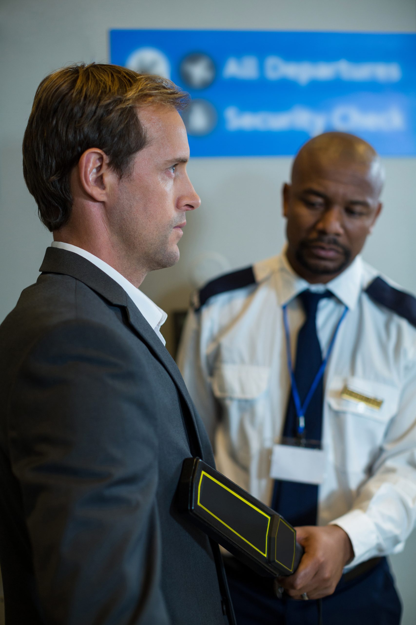 Advid Security in South Africa:Security Guard for 2026 - Main Careers